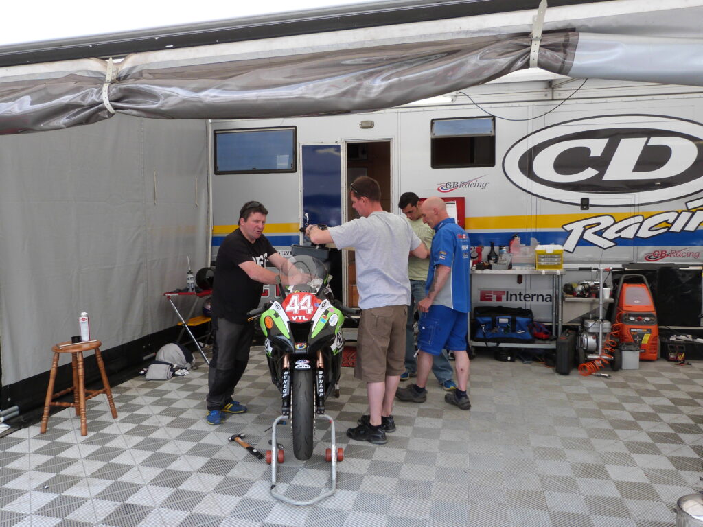 Derek Shiels Aiming For Top Results In Supersport TT Races This Year ...