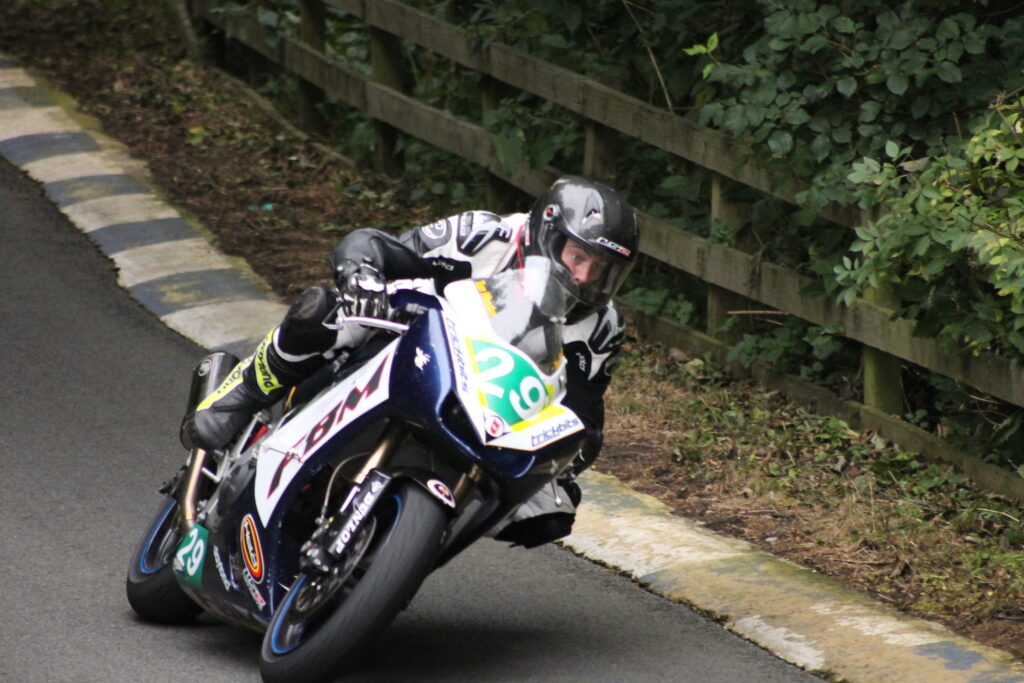 Tom Weeden Set To Start His 2014 Road Racing Season At Oliver’s Mount ...