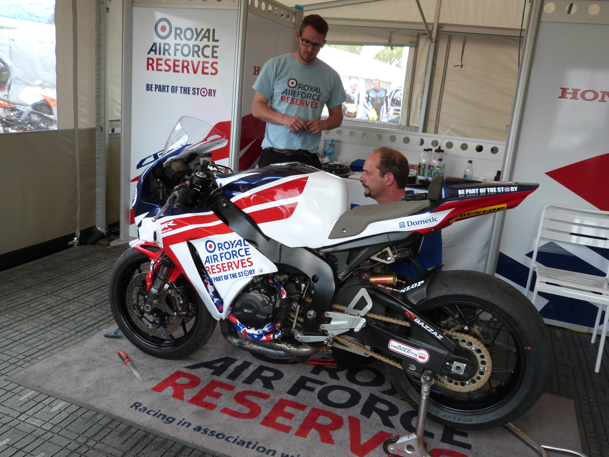 2009 Senior Manx Grand Prix Winner Michael Russell Back Competing At ...