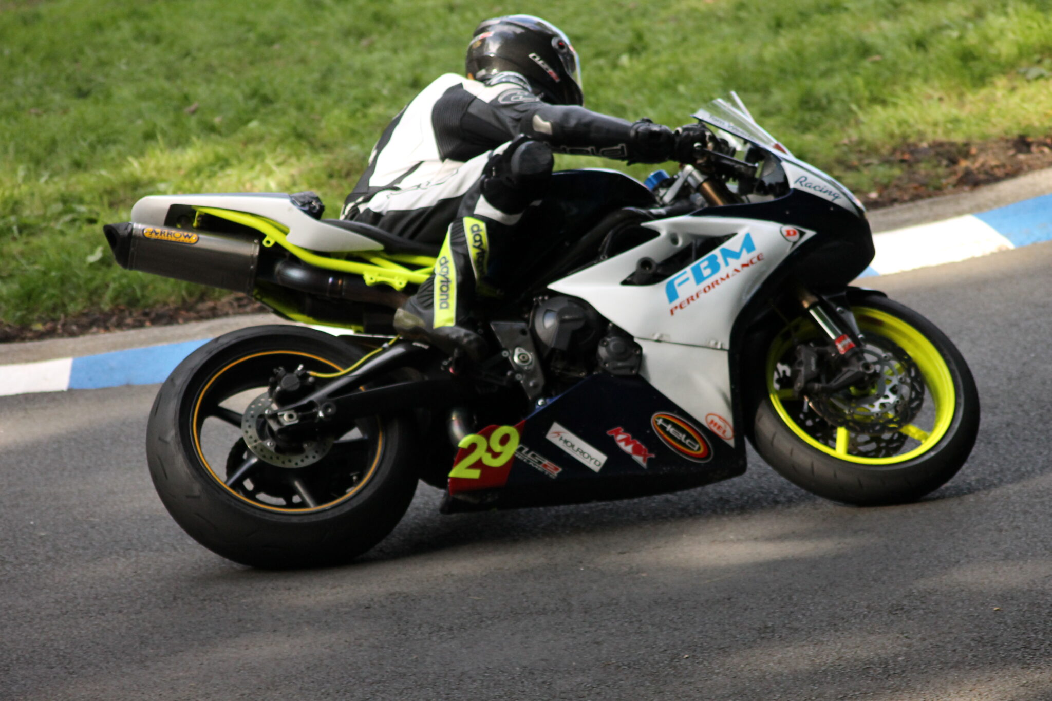 Triumph – Improving At Isle of Man TT In Recent Years – Road Racing News