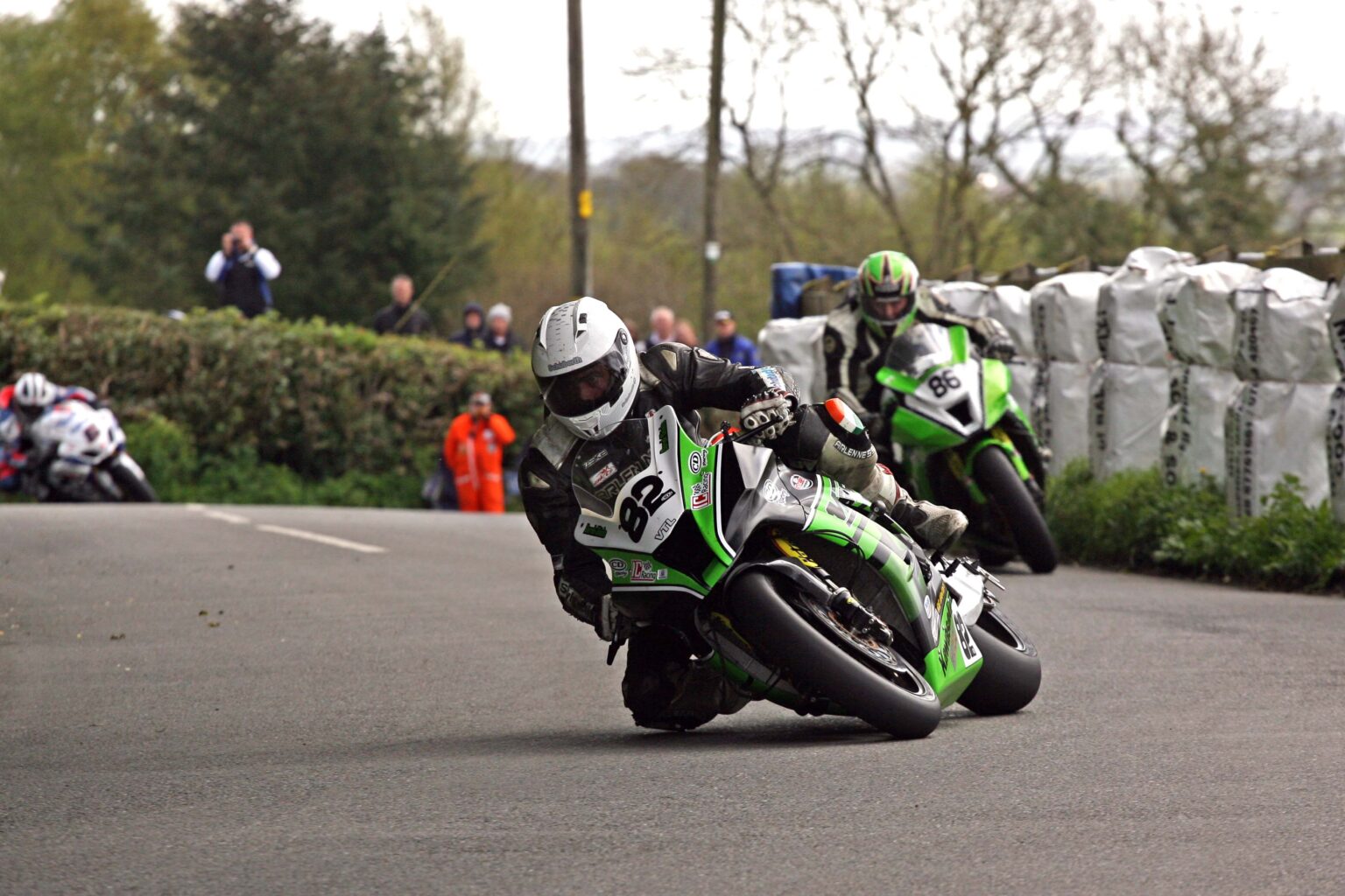 Superb Cookstown 100 For Derek Sheils – Road Racing News