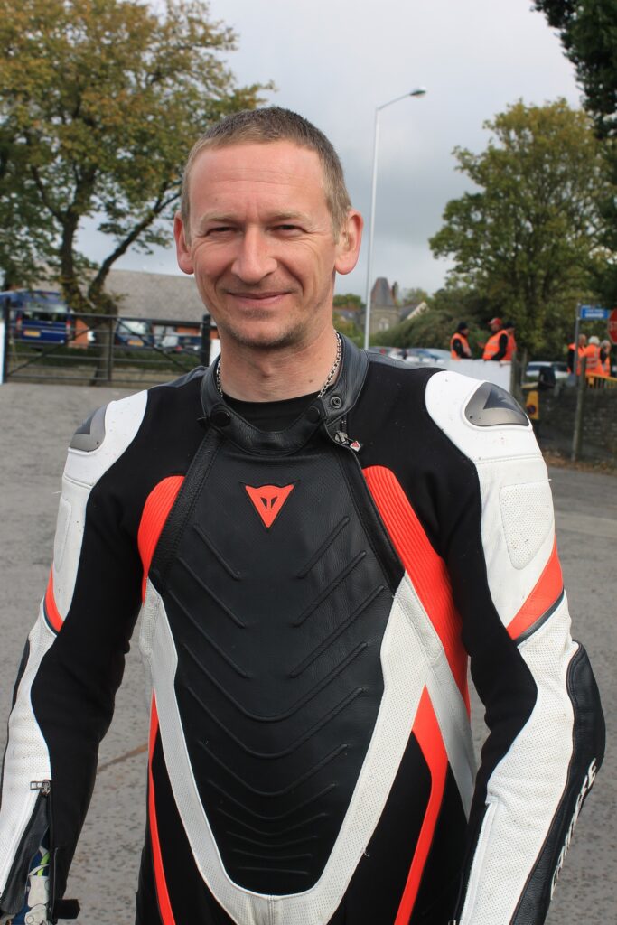 2014 Manx Grand Prix – Mike Minns Secures Highly Creditable Results – Road Racing News