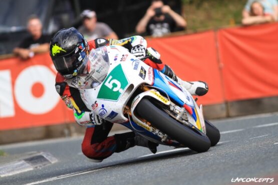 Classic TT Races – Bruce Anstey Lap Record Breaks His Way To ...