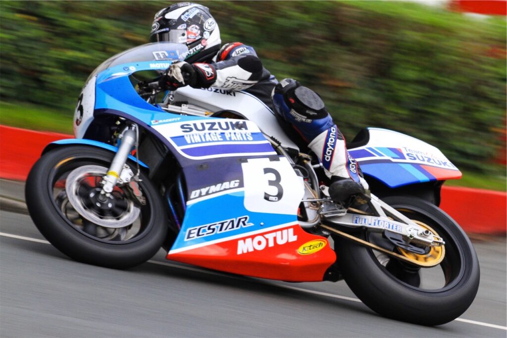 Classic TT Races – Wednesday Practice Report – Road Racing News