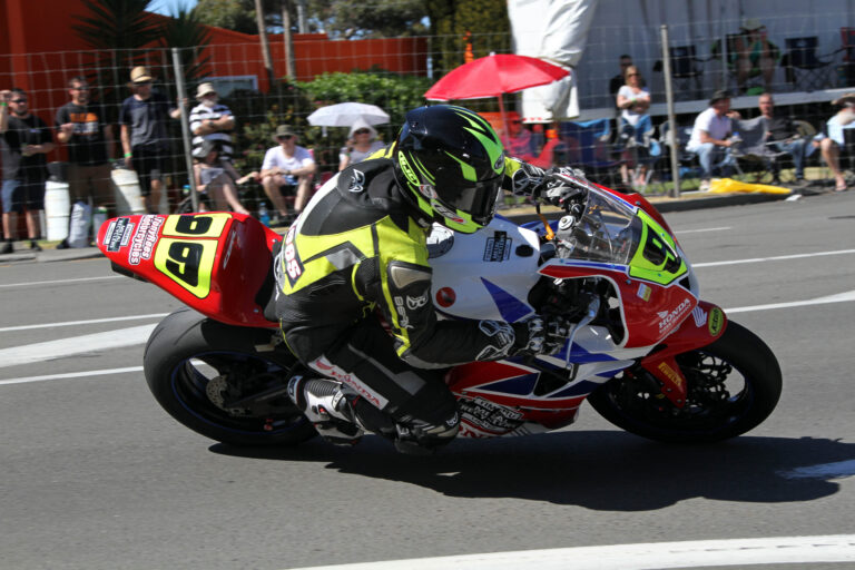 Wanganui: Practice/Race Schedule – Road Racing News