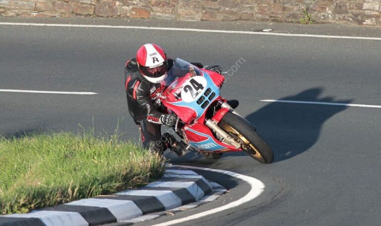 Michael Rutter To Pilot Red Fox Grinta Ducati’s In Superbike ...