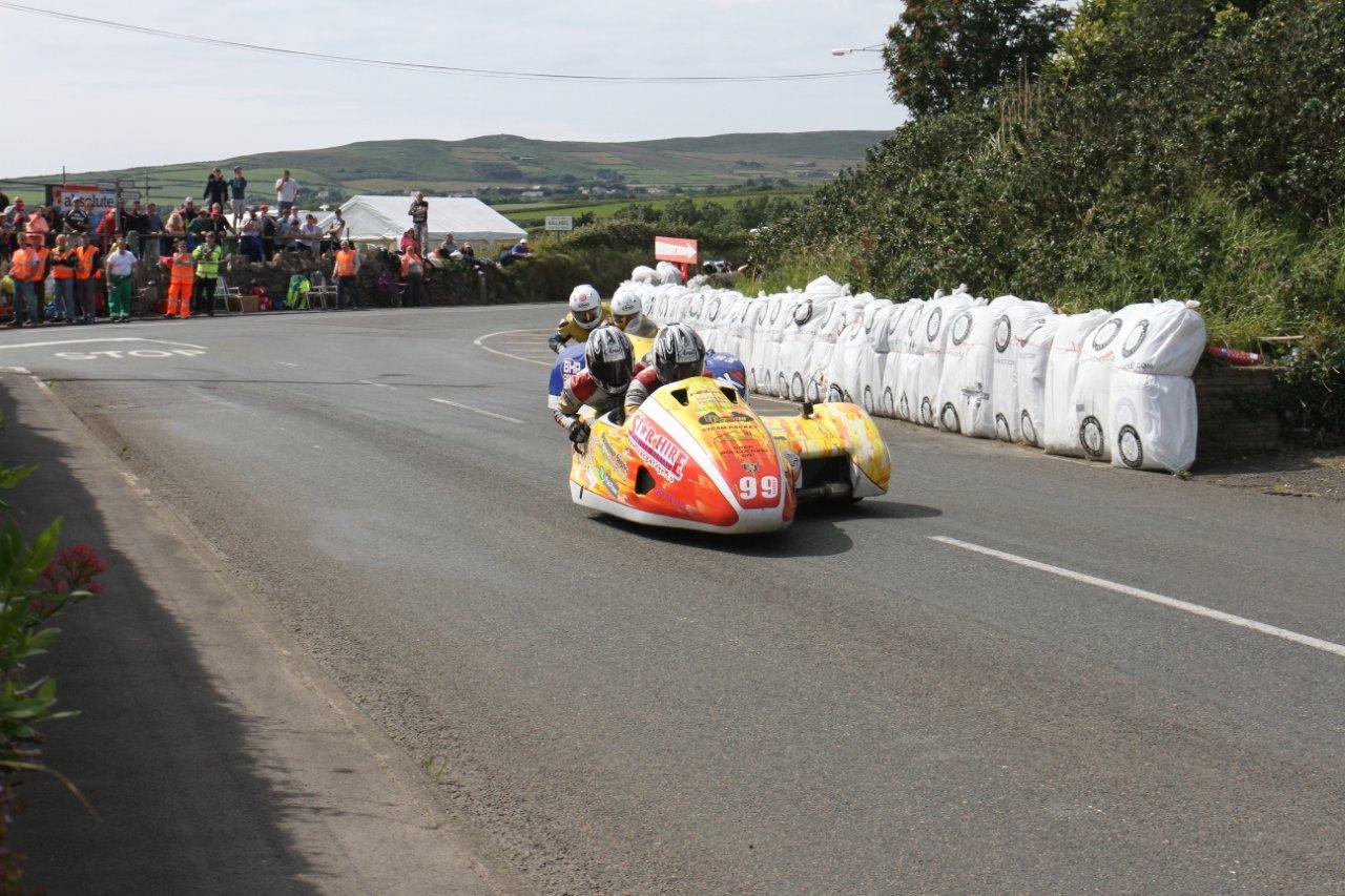 Southern 100 Preview – Part 3 – Sidecar Races – Road Racing News