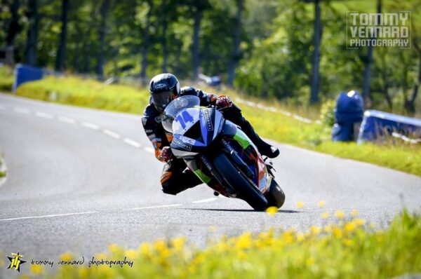 Joe Thompson Continues Impressive Season At Dundrod – Road Racing News