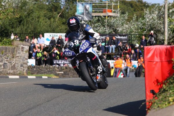 Welsh Star Hardisty Moves Up To TT Races With The Peoples Bike Team ...