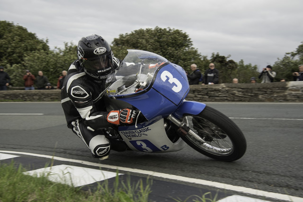 Classic TT: Davies Motorsports Herbertson Powers To Locate.im Junior ...
