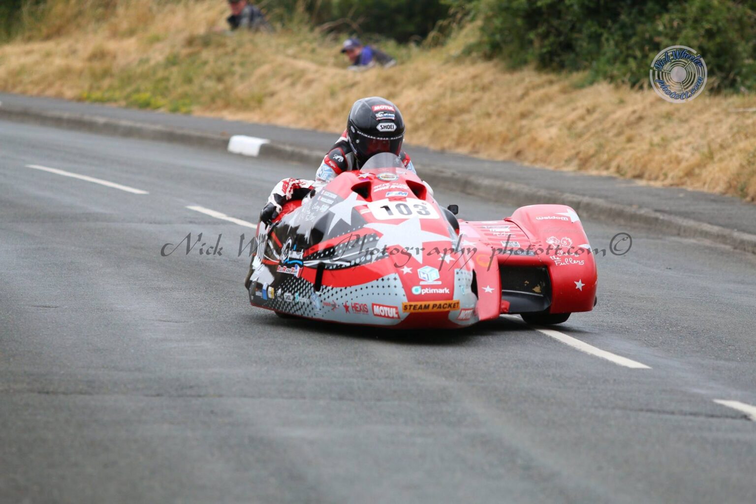Southern 100: Preview – Part 3 – Sidecar Races – Road Racing News