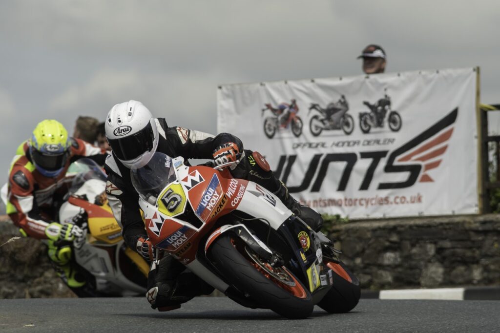 Racing Return Beckoning For Manx Roads Greats – Road Racing News
