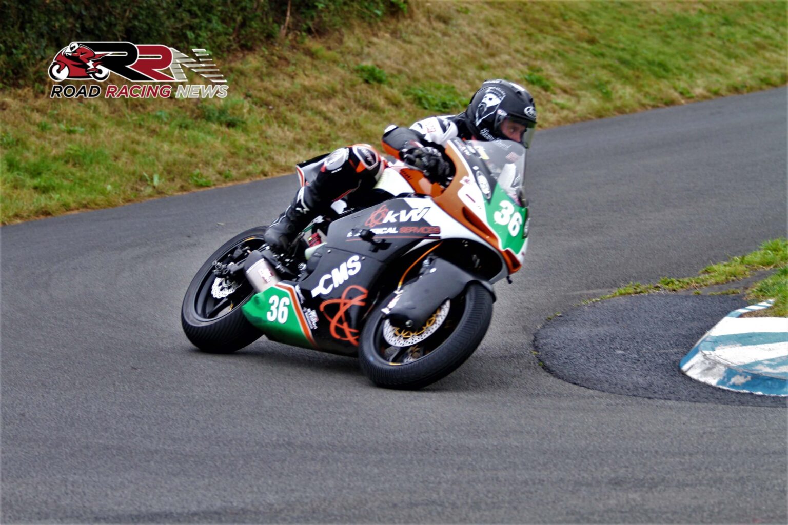 Barry Sheene Classic – No Stopping Coward And KTS Racing Kawasaki ...