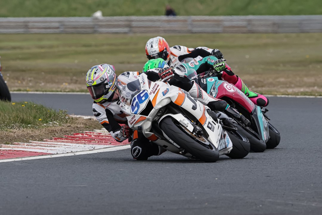 Browne Picks Up Prestigious Enkalon Trophy – Road Racing News