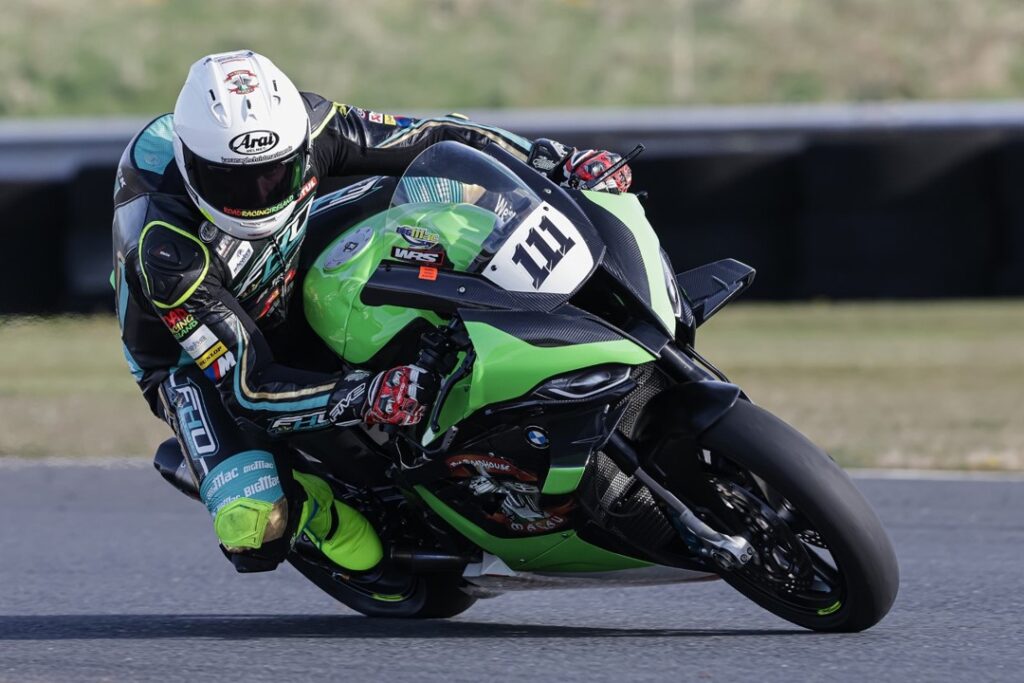 Browne Picks Up Prestigious Enkalon Trophy – Road Racing News