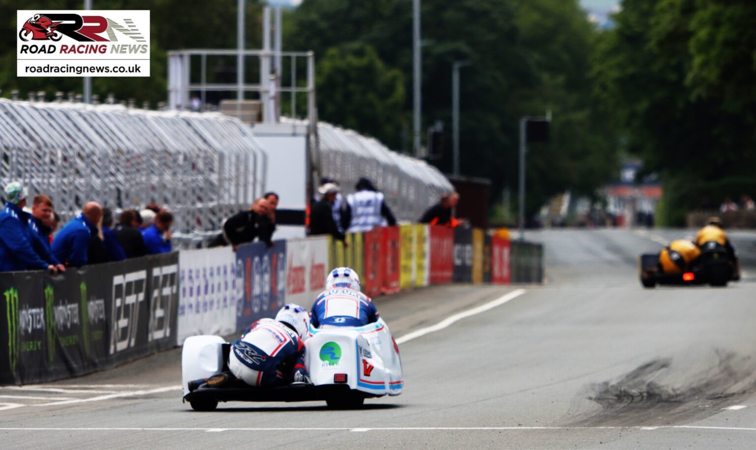 TT 2024: 120 Mph Lap, Sidecar Victory Double For The Crowes – Road ...