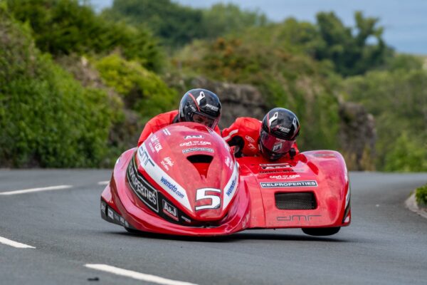 TT 2024: 120 Mph Lap, Sidecar Victory Double For The Crowes – Road ...