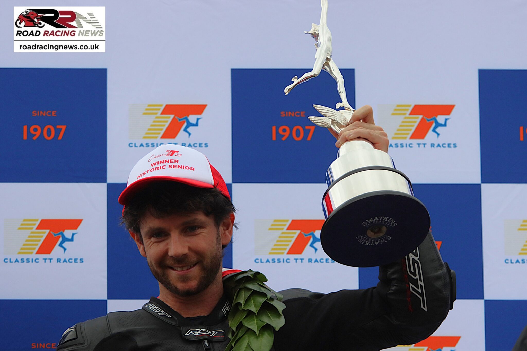 Classic TT: Browne Edges McLean For Historic Senior Crown – Road Racing ...