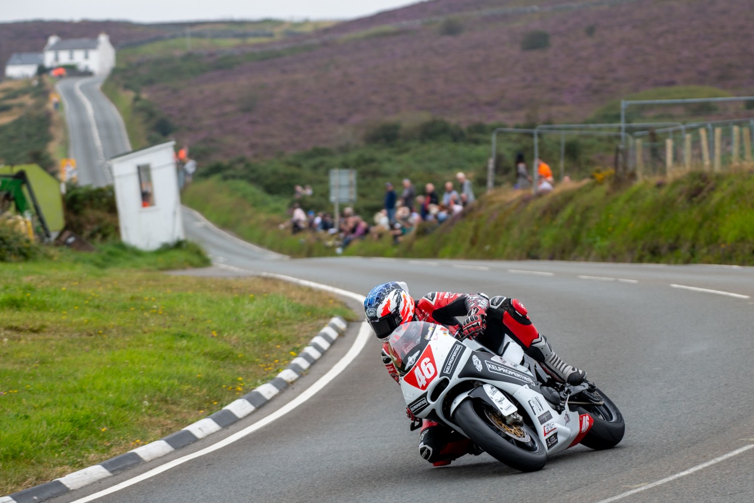 2025 Manx Grand Prix: Saturday Race Results – Road Racing News