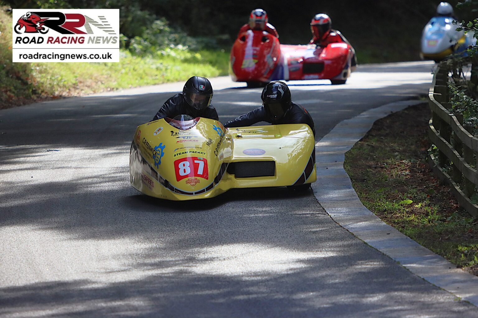 2025 Steve Henshaw Gold Cup: Saturday Races Digest – Road Racing News